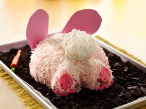 Ásó nyuszis torta - urban:eve